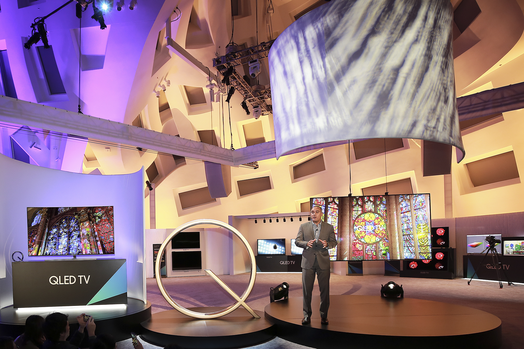 Samsung Electronics Ushers In a New Era in Home Entertainment with QLED ...